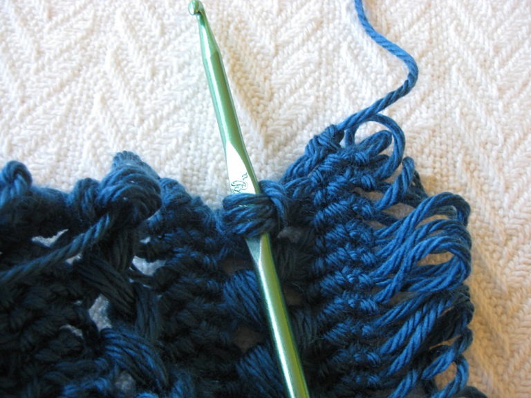 How to Make Hairpin Lace - Make and Join Hairpin Lace - Kickin Crochet